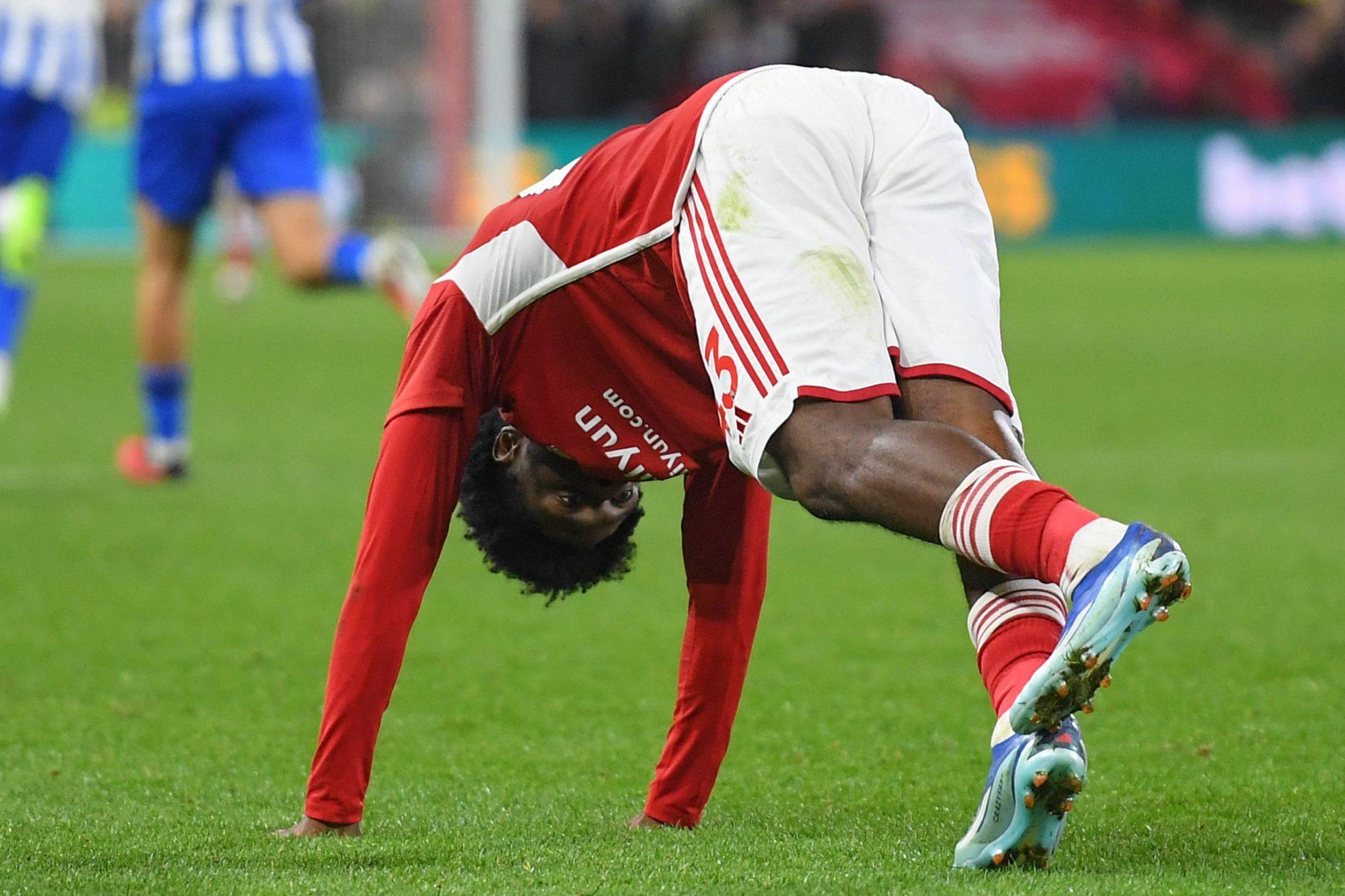 Ola Aina reveals injury status as Nottingham Forest eye top-four finish ...