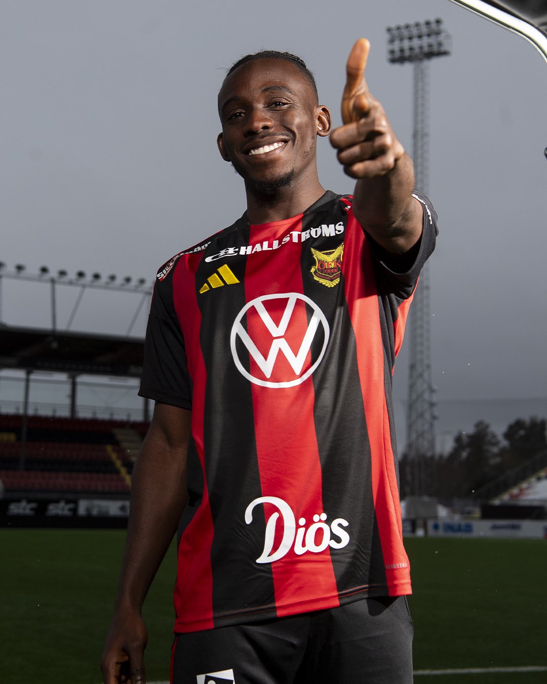 How Nigerian defender Abraham Onahi Ogbu played with a torn ACL for three years, got rejected by ...